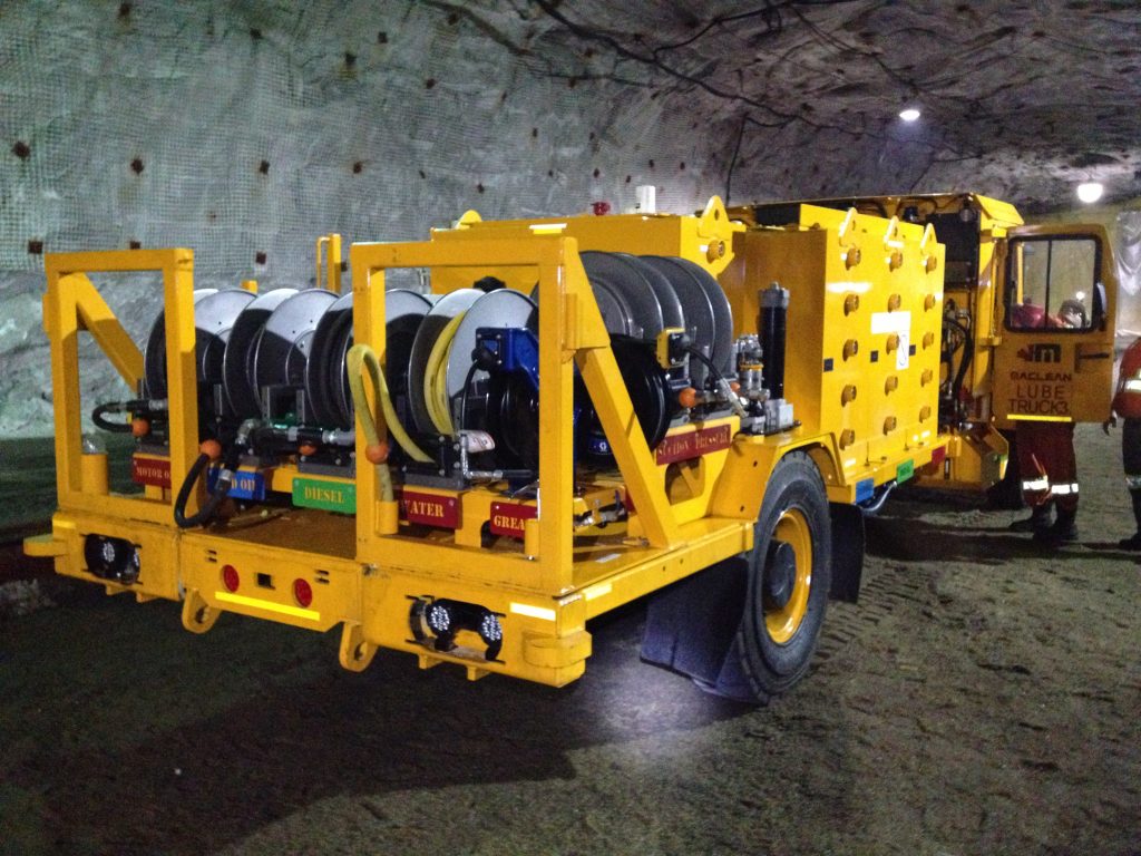 FL3 EV FUEL LUBE TRUCK - MacLean Engineering